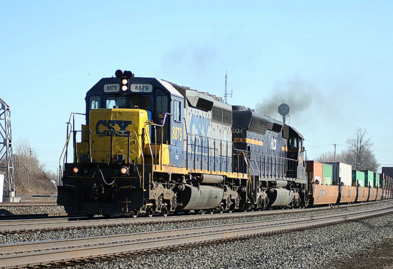 CSX 8879